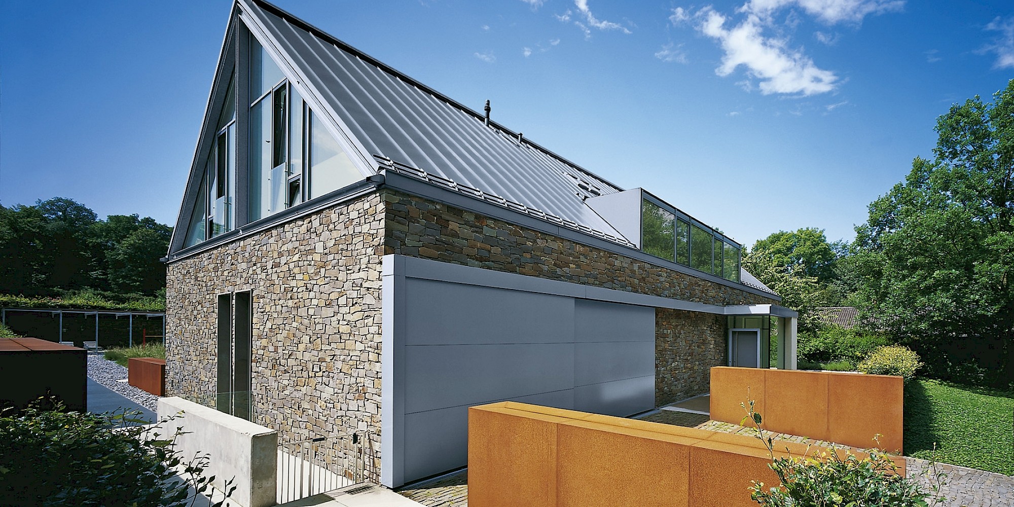 Zink – ein traditioneller Baustoff mit modernem Charme | Bautipps ...